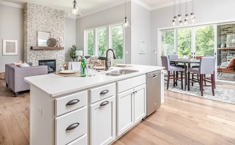 The 'don't design like this' list: 8 home trends experts say could age ...