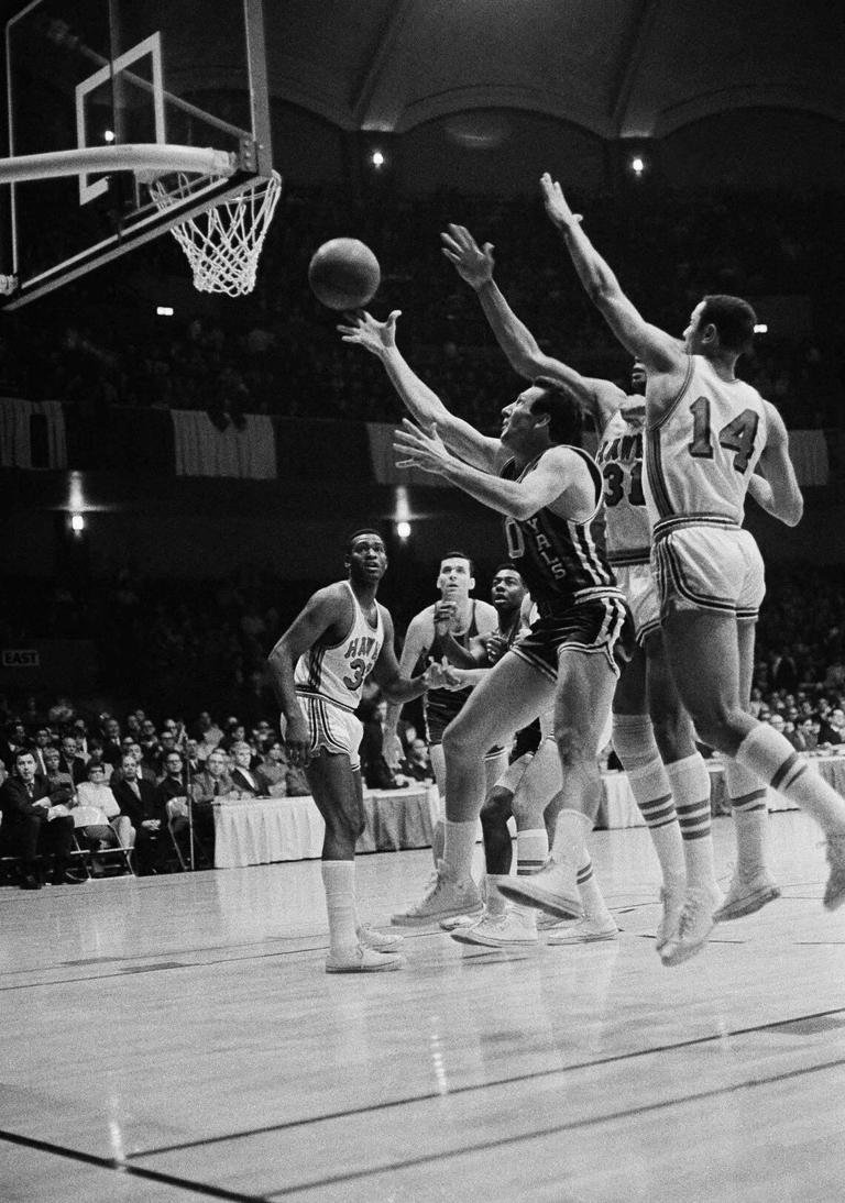Adrian Smith: The UK basketball player to whom Adolph Rupp apologized