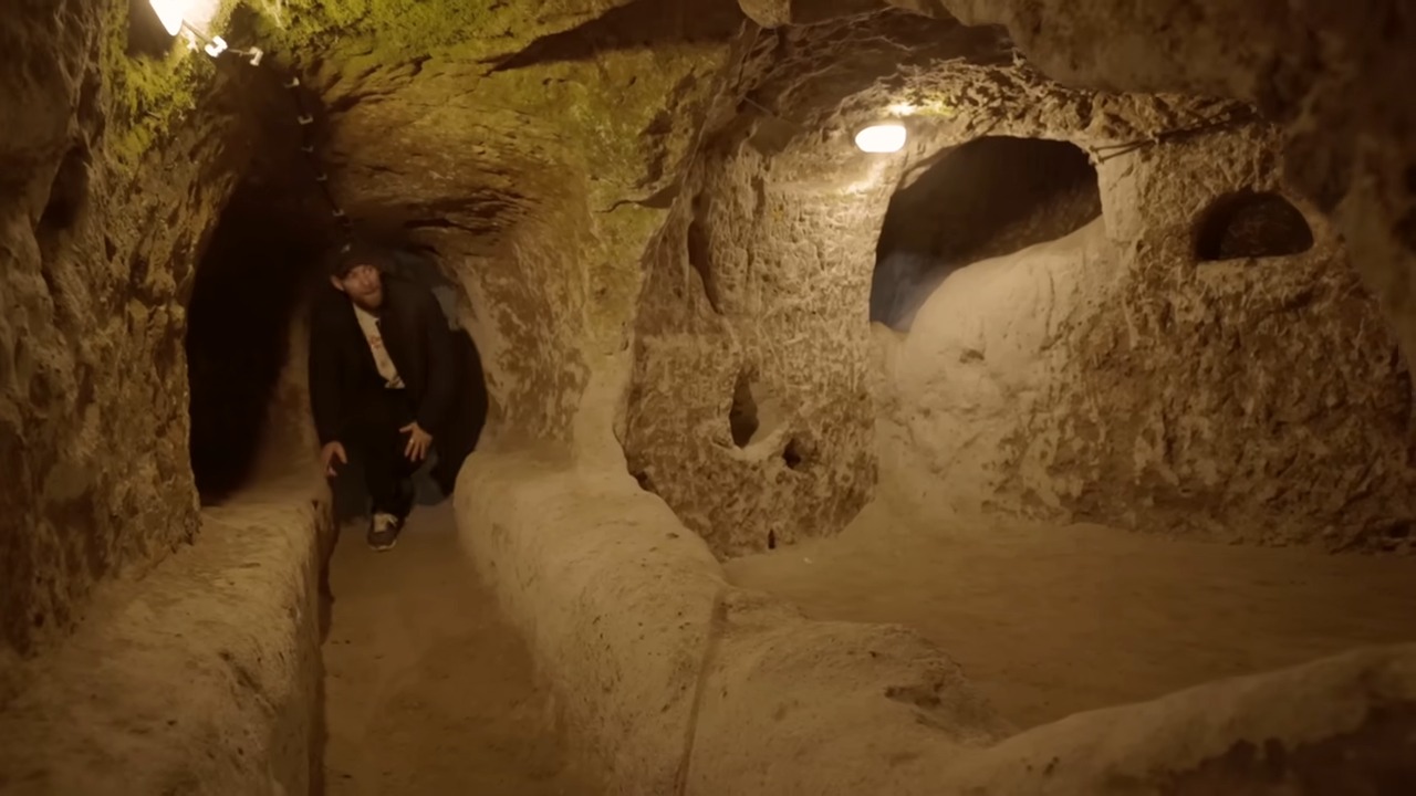 90% of this city is still buried - inside the ancient underground ...