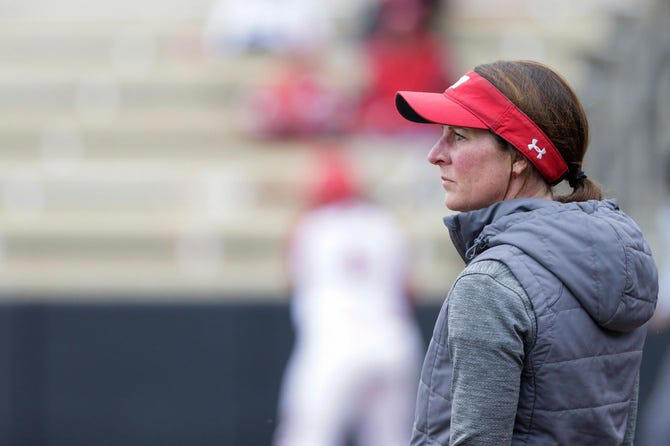 Where to watch Wisconsin first-round softball vs. Purdue: TV, time