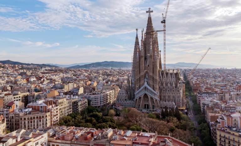Pope to hold mass at Barcelona's Sagrada Familia during Spain visit