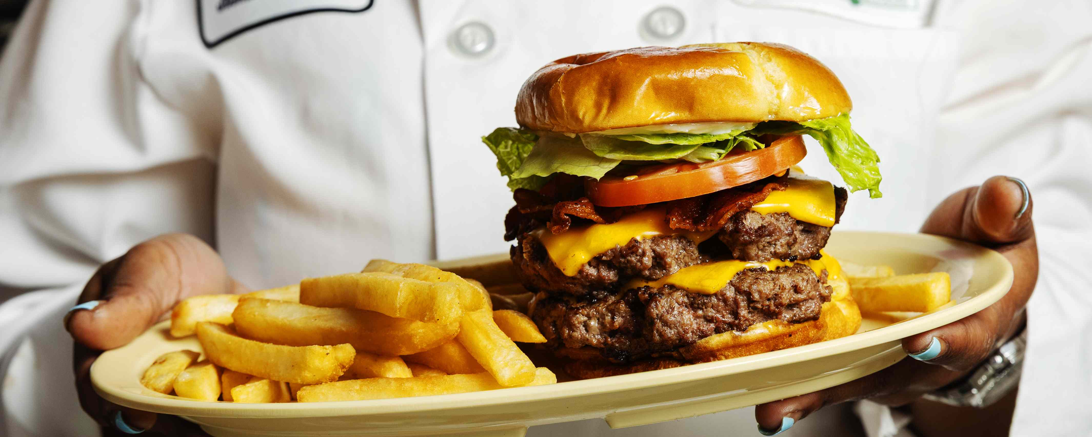 America’s top burger scholar shares the best hamburger spots in the South