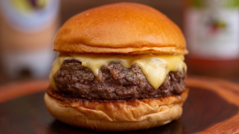 Why restaurant burgers taste better than those made at home
