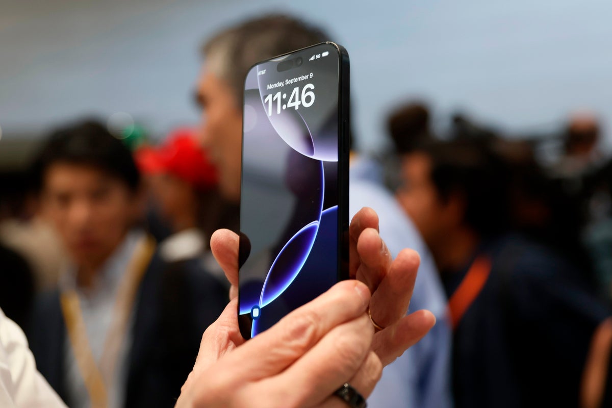New details revealed about Apple’s total revamp of Siri