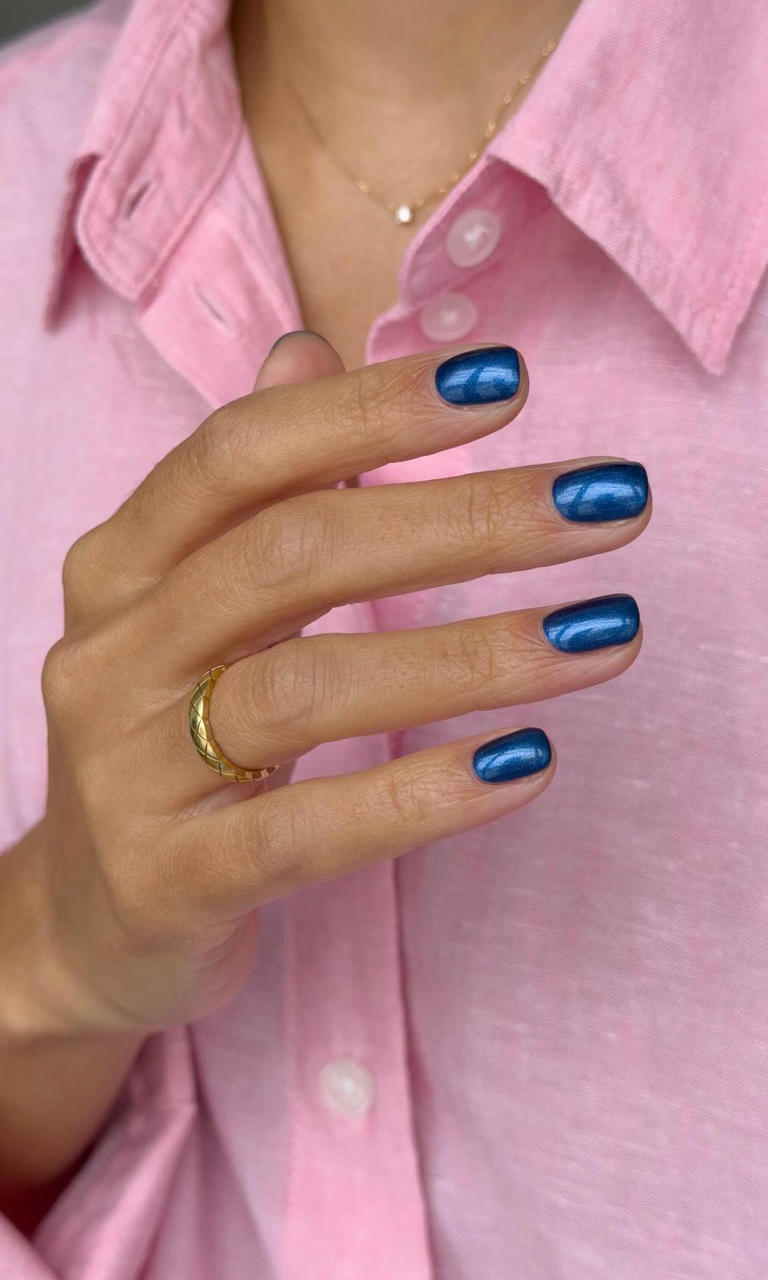 Las uñas cortas se llevan así esta primavera: del verde menta al tie-dye