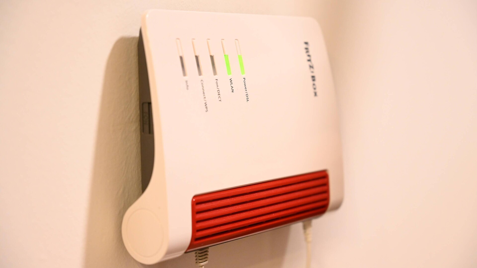 FRITZ!Box ohne Internet einrichten: So gelingt Ihnen die optimale ...