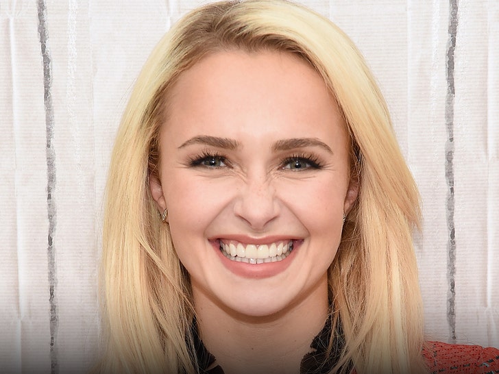 Hayden Panettiere publicly comes out as bisexual