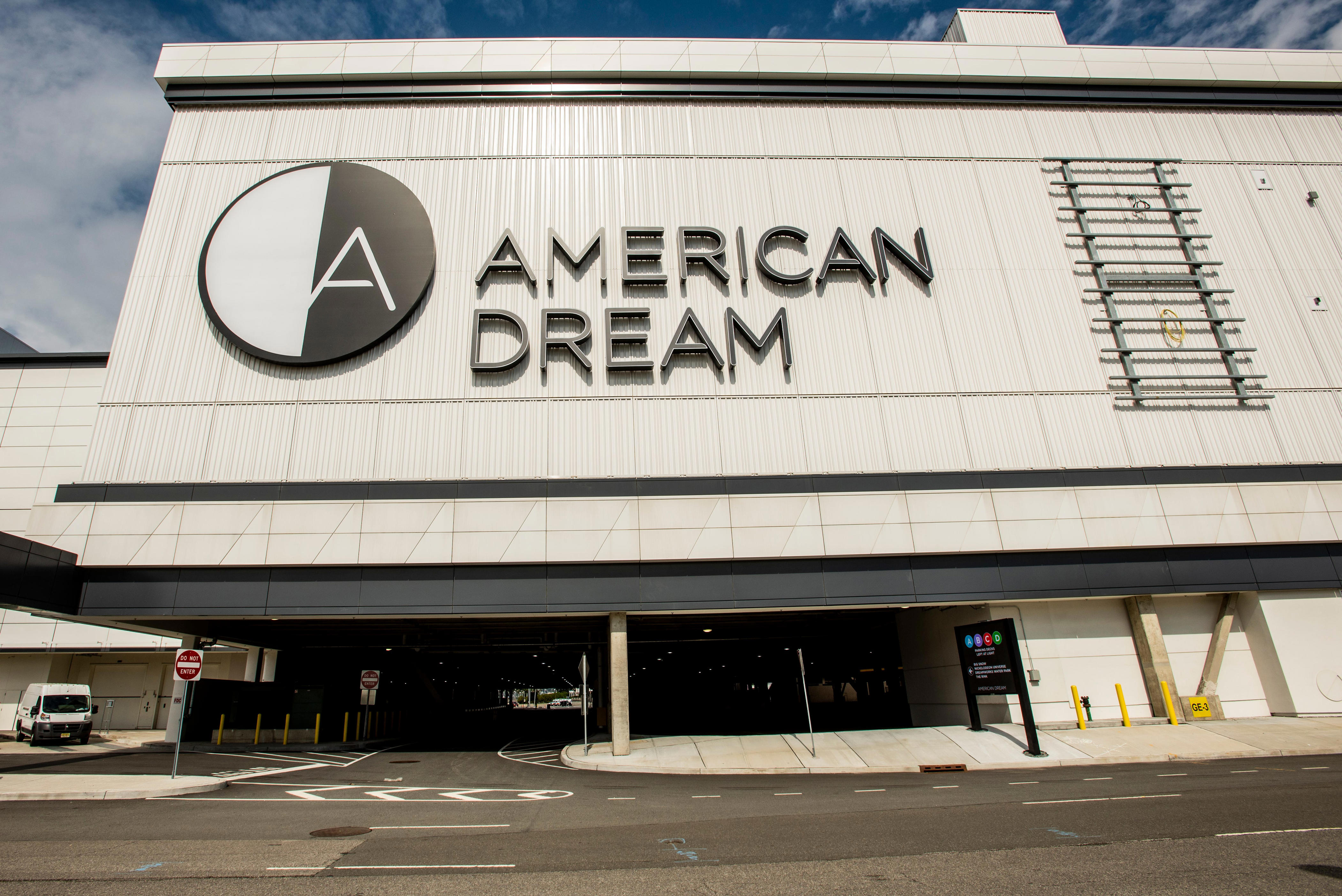 Why these American Dream mall shoppers are suing 3 NJ state troopers