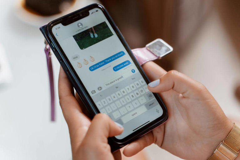 30 long text buat pacar yang cocok untuk berbagai suasana