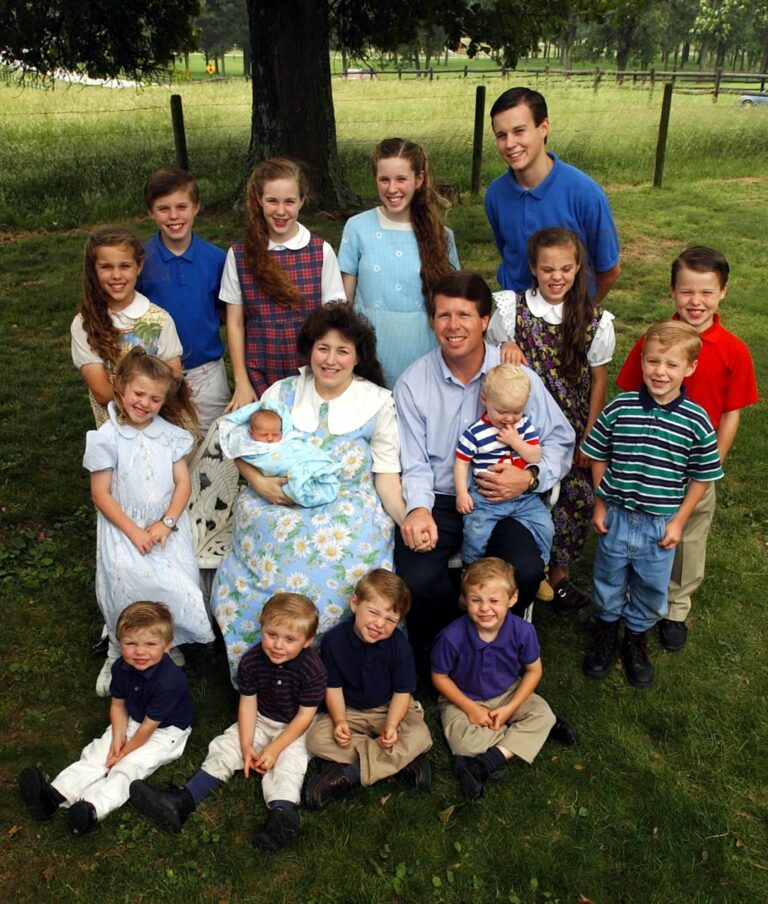 Josh Duggar Sees Fourth Prison In 5 Years After Bureau Of Prisons ...