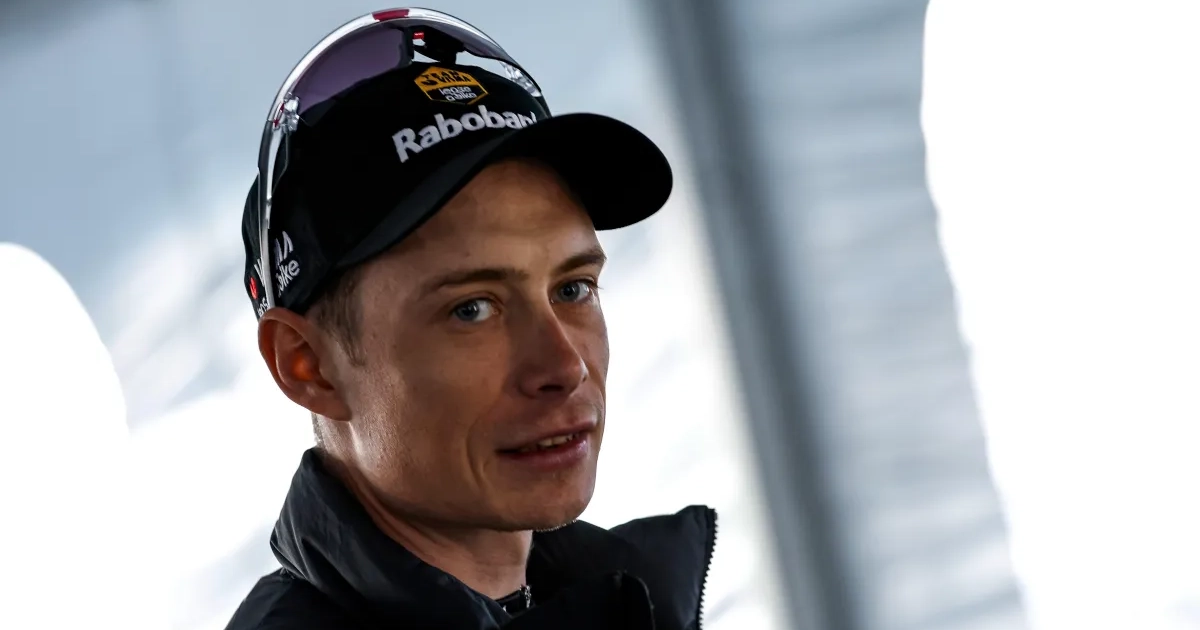 Ex-trainer aan de slag bij ploeg Evenepoel: Vingegaard laat duidelijk ...