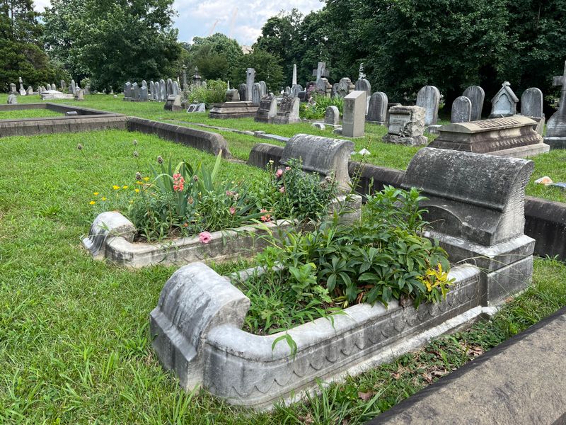 These are the cemeteries in Pennsylvania with cultural significance