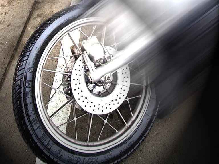Plymouth County motorcycle crash leaves one man dead