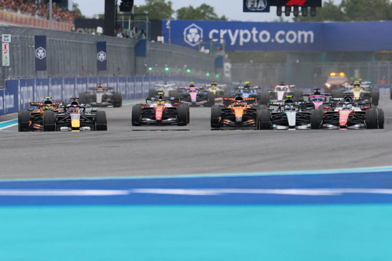 Motor racing - F1 and Sky extend UK and Italy broadcast deals