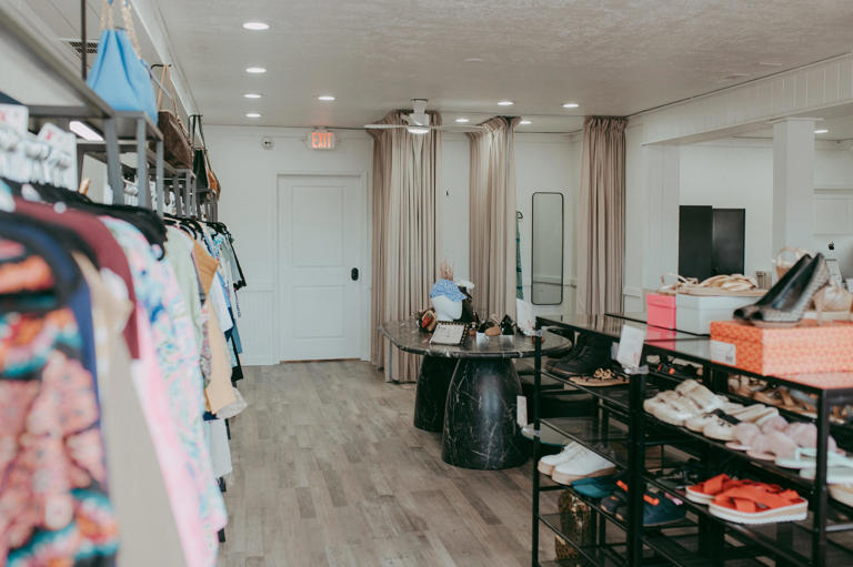 My girlfriend's wardrobe finds fresh start in Olde Tollgate Village