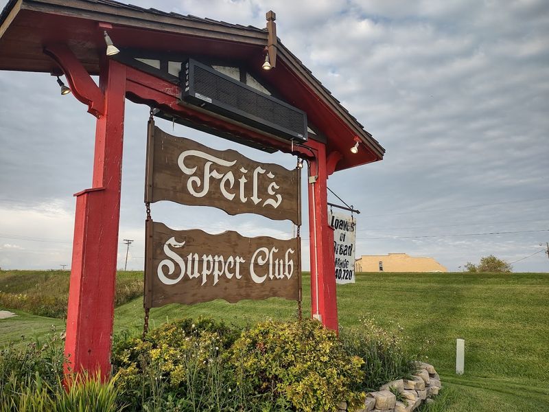 8 Wisconsin buffets that still serve portions like it’s 1985