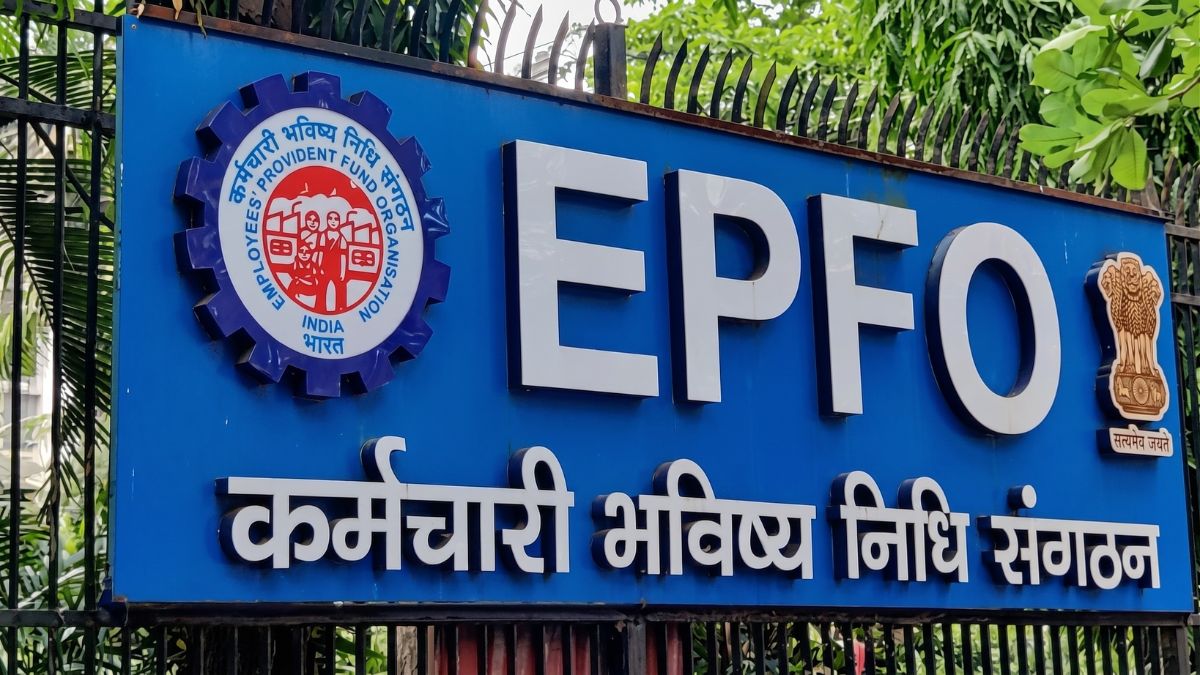 What is form 121 in EPFO?