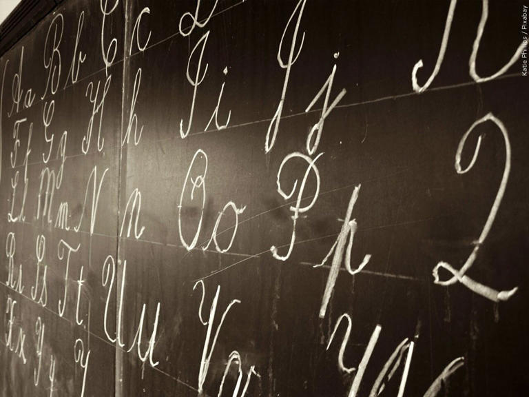 Louisiana approves new English language arts standards