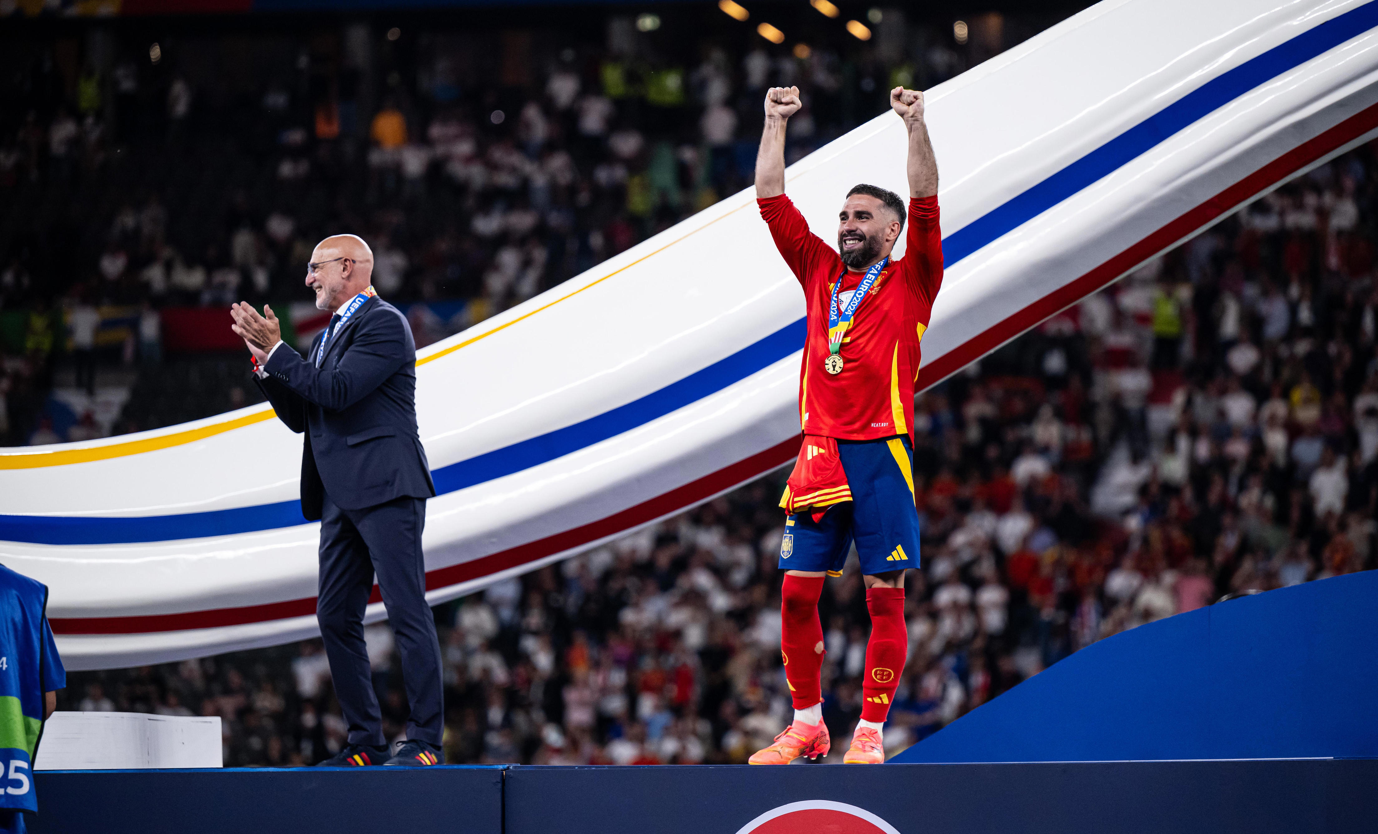 Luis de la Fuente speaks on Dani Carvajal’s World Cup status