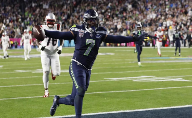 How the NFL Salary Cap Worksand Why It Determines Your Favorite Teams ...