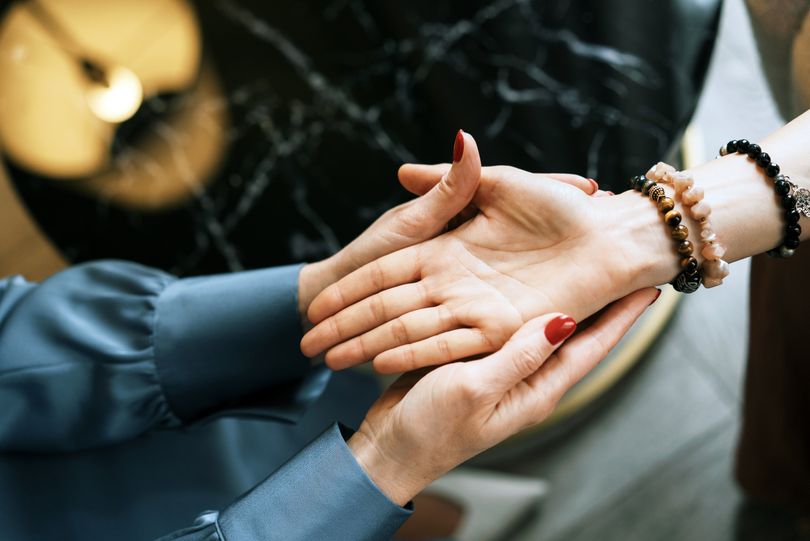 Doctor says sign on your hand could be cancer as just 1pc know symptoms