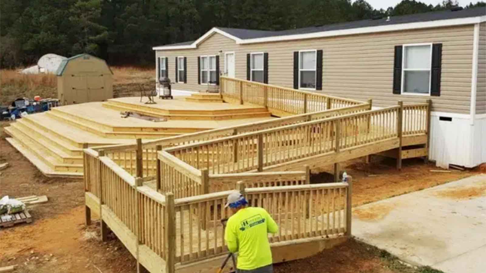 23 Deck-Enthusiasts Share Their Worst Decks