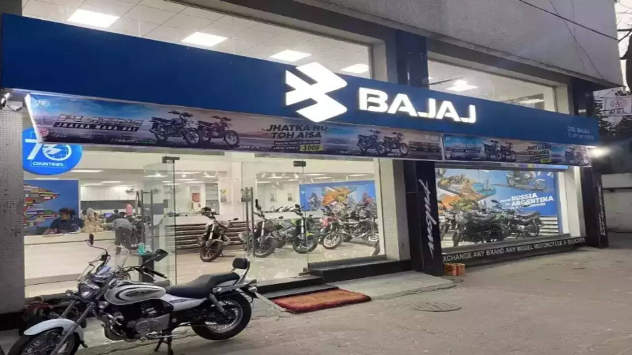 Bajaj Auto announces Rs 5,633 crore share buyback via tender route ...