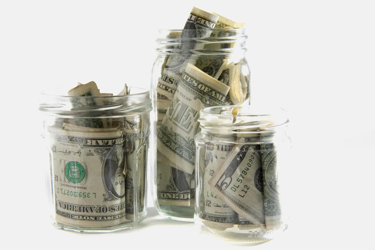 $15,000 CD vs. $15,000 high-yield savings account vs. $15,000 money ...