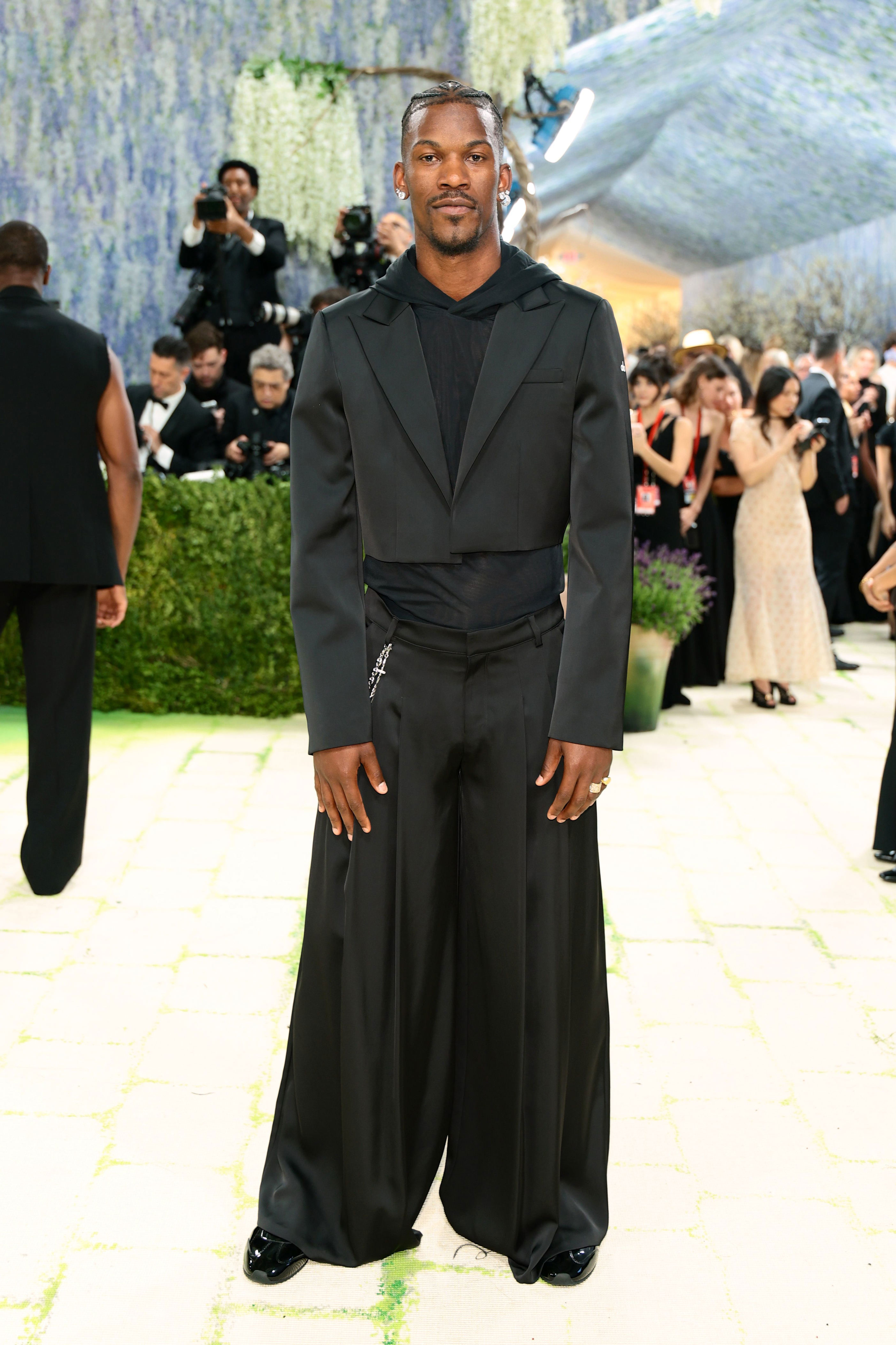 Jimmy Butler’s Alo Yoga hoodie-tuxedo at the Met Gala was a wild swing