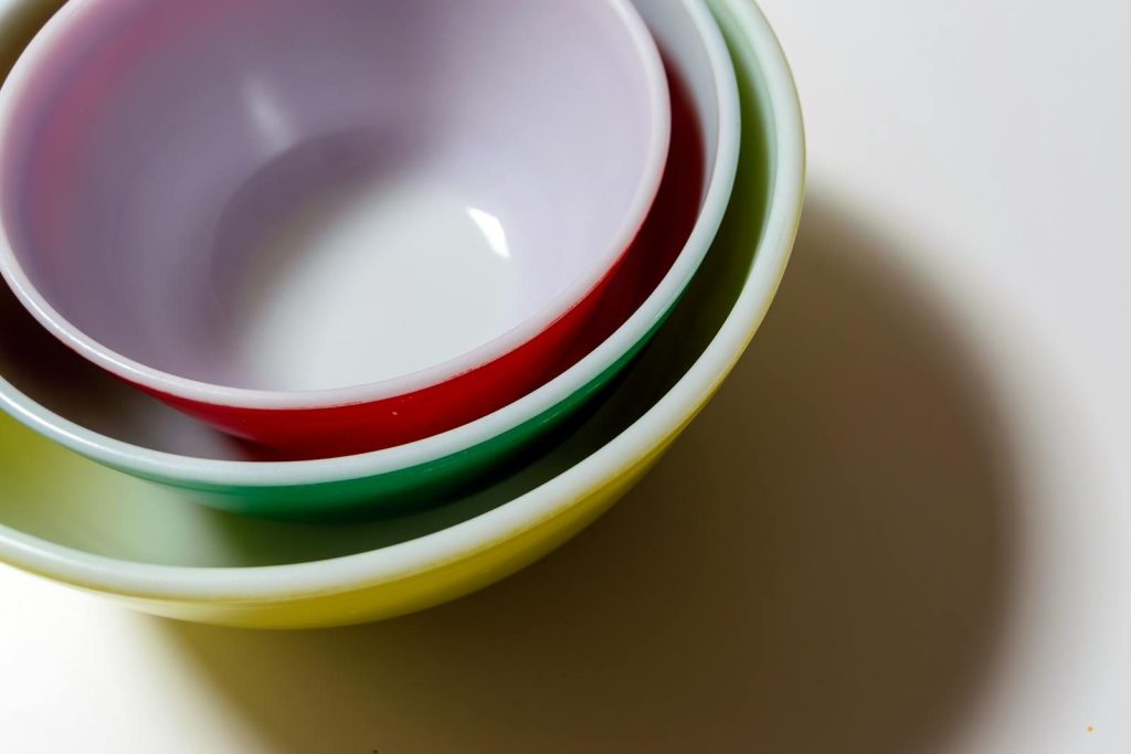 11 things that look like junk at an antique store but are actually ...