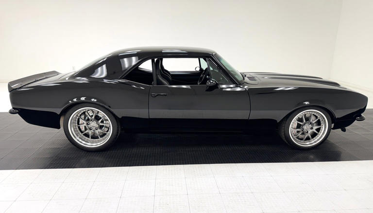Custom 1967 Chevrolet Camaro ‘Evolution’ show car listed for $189,000