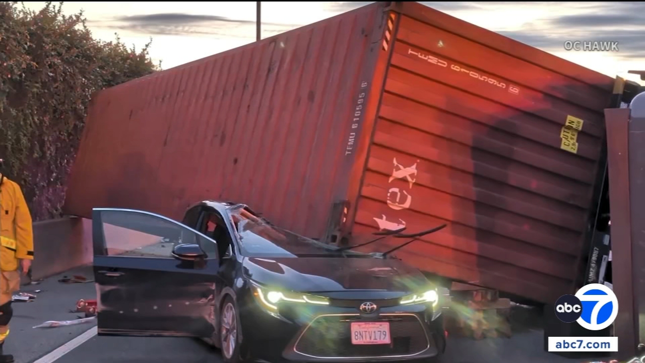 2 survive after overturned big rig crushes their car on 91 Freeway in ...