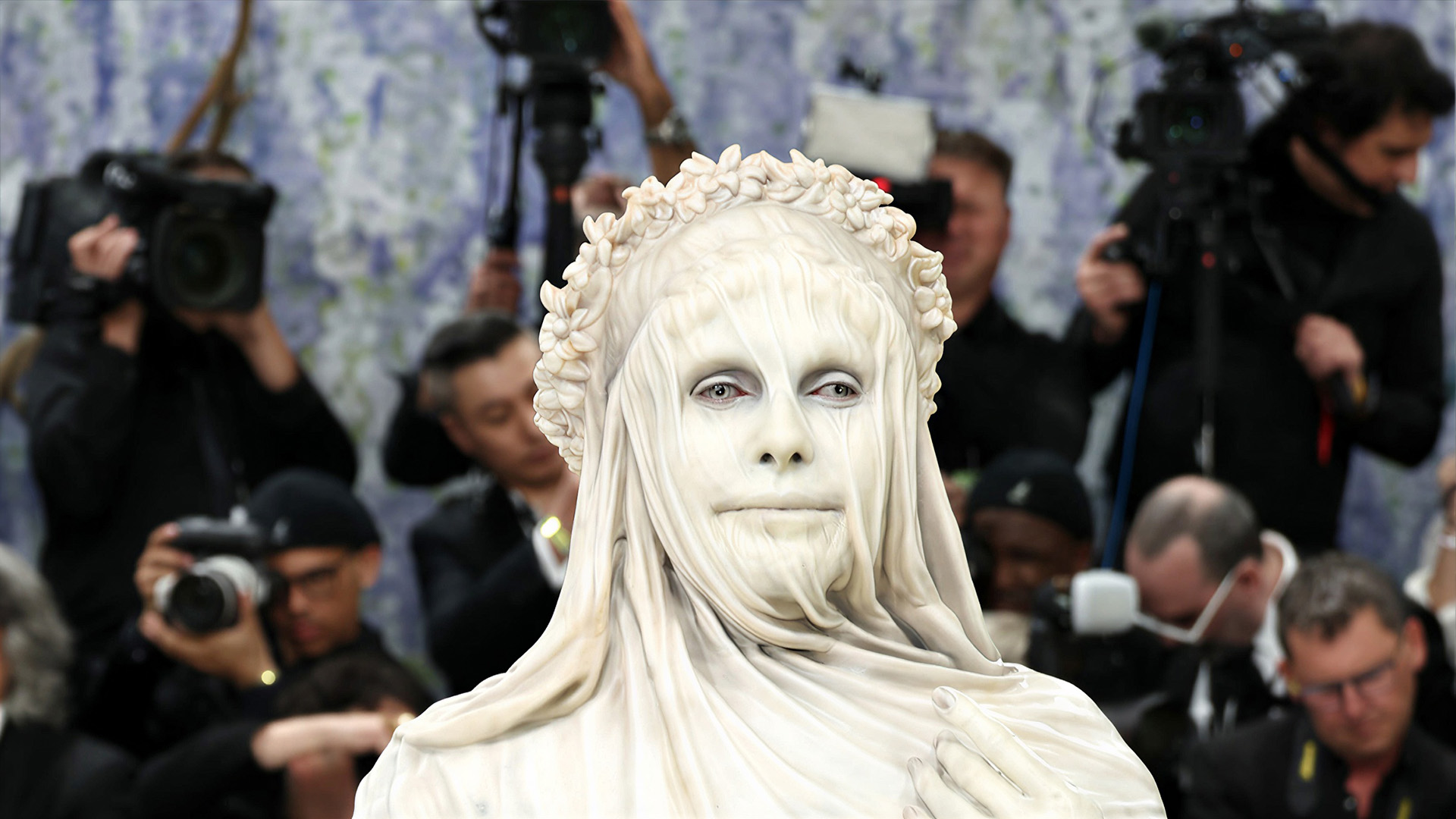 Heidi Klum’s Met Gala transformation sparks backlash as fans call the ...