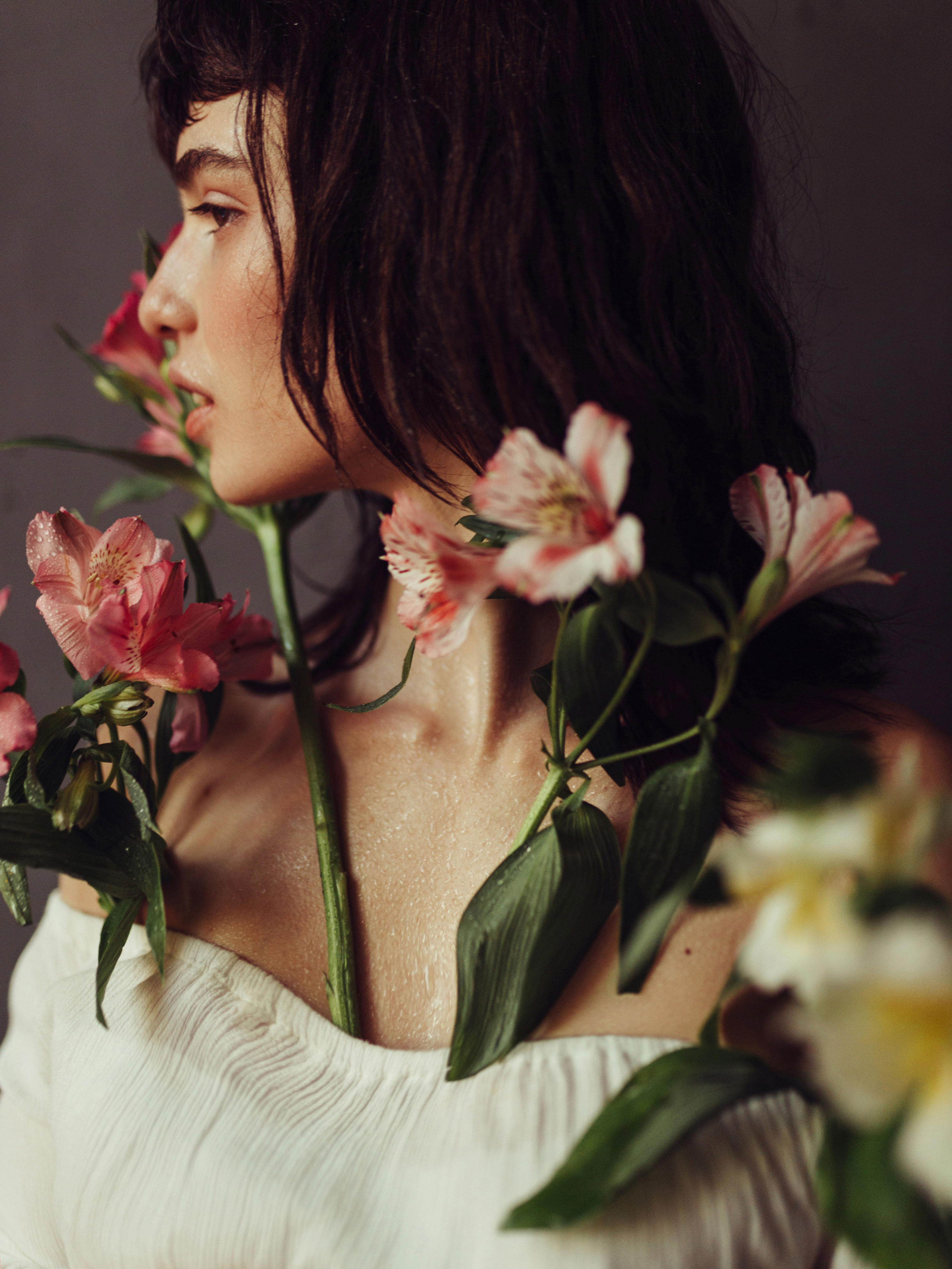 12 shampoos that smell so good, you don't need perfume