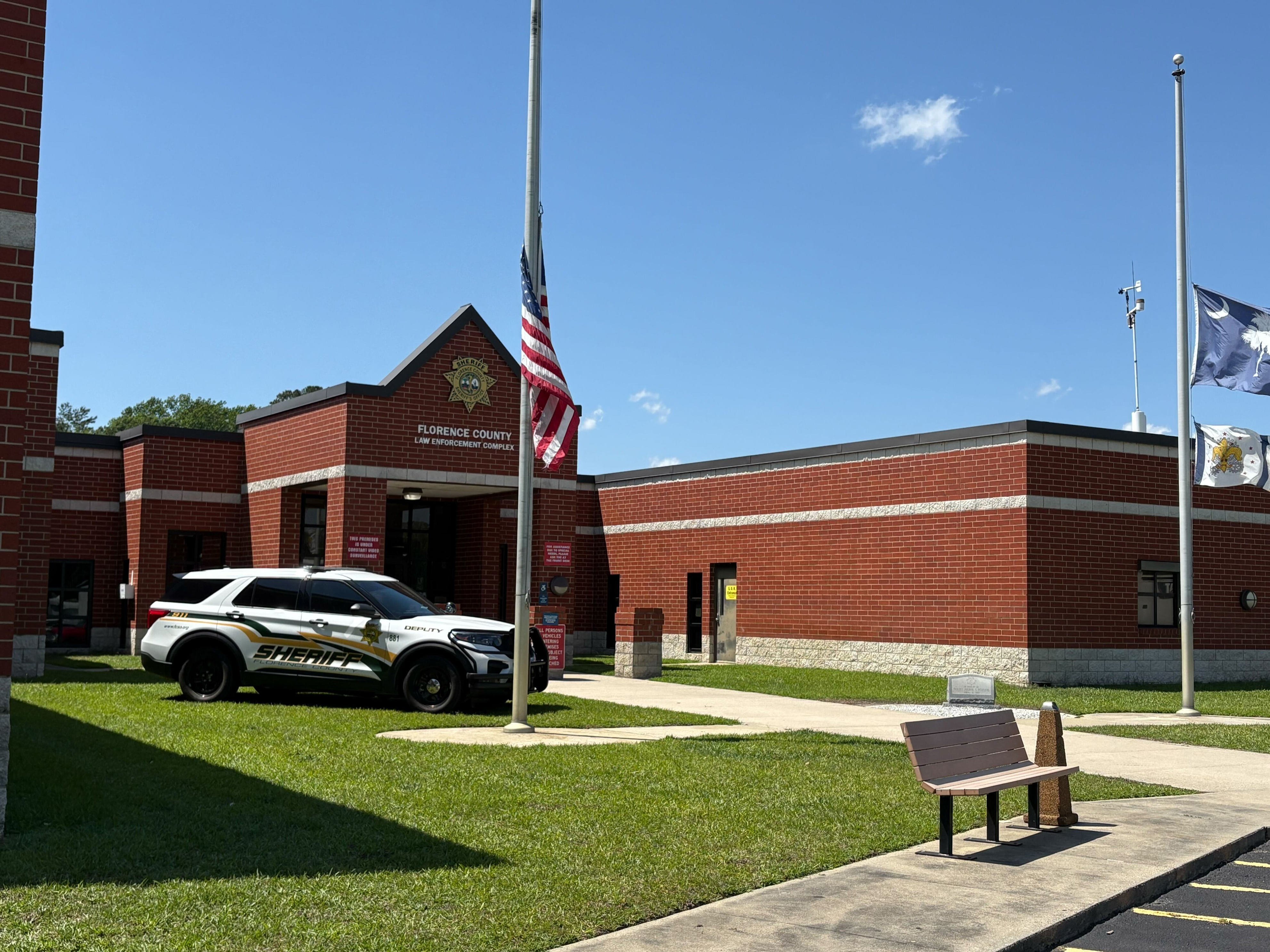 Florence County Sheriff’s Office building cleared after pipe bomb discovery