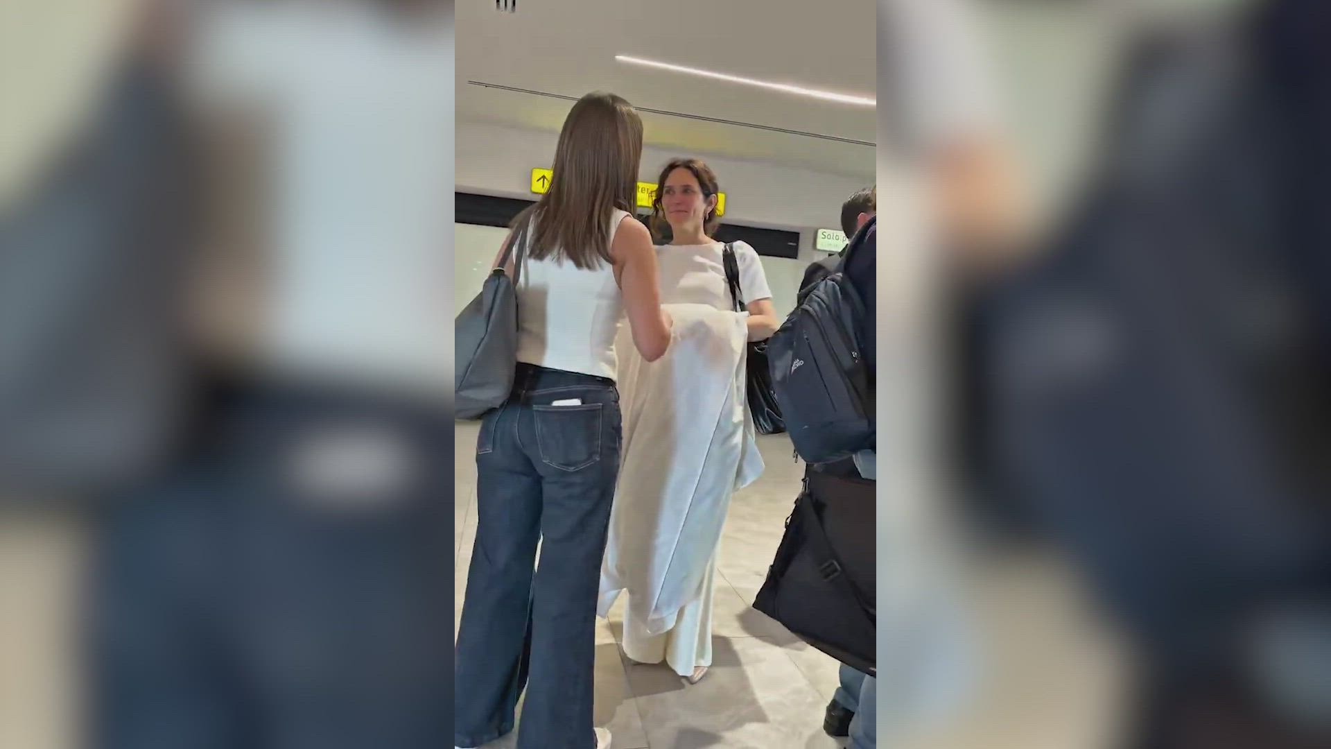 Una diputada mexicana increpa a Isabel Díaz Ayuso en México en su ...