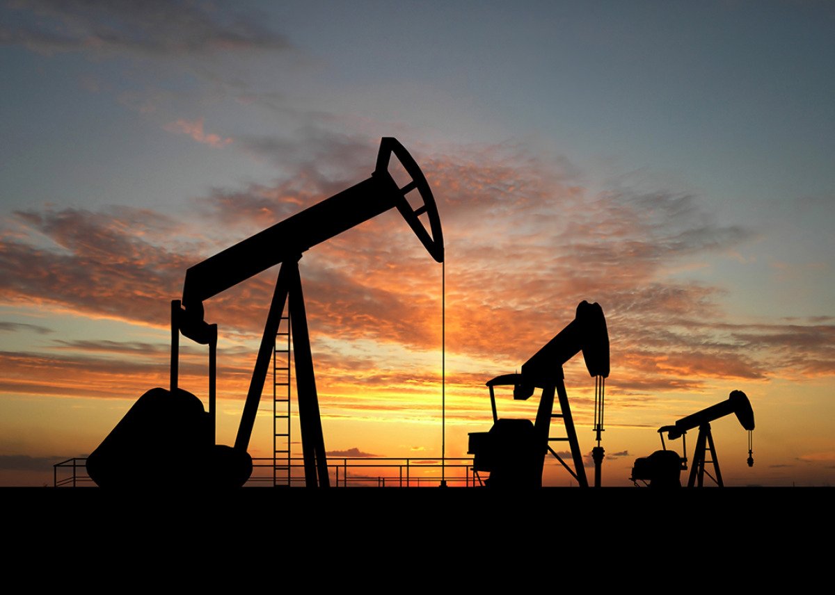 Black March 2026: Oil shock that triggered the EV tipping point