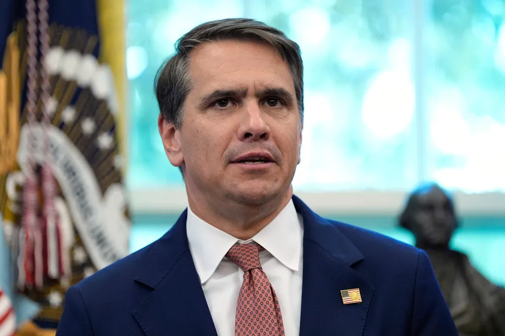 DOJ will prosecute people who assault federal law enforcement every ...