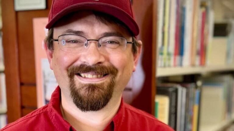 Alex Love named executive director of Warren County Public Library