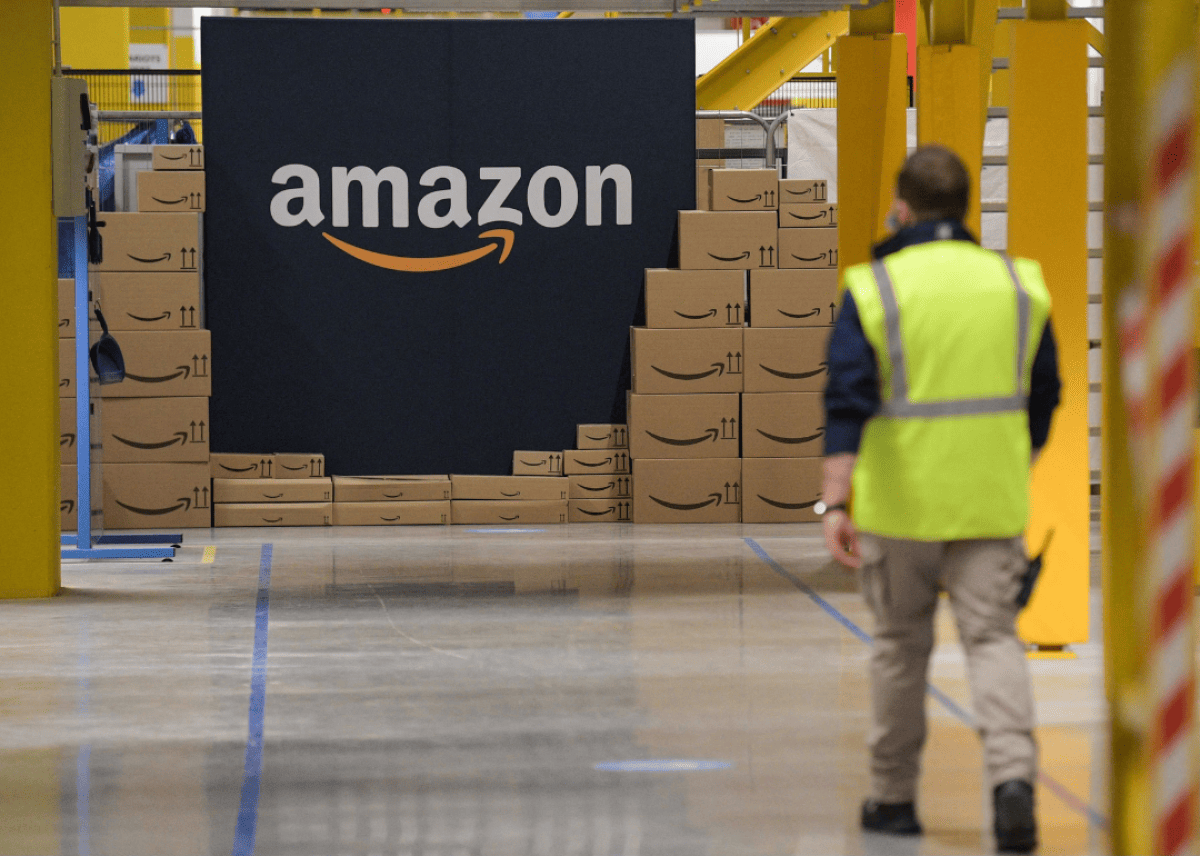 15 major online retailers, ranked by real customers