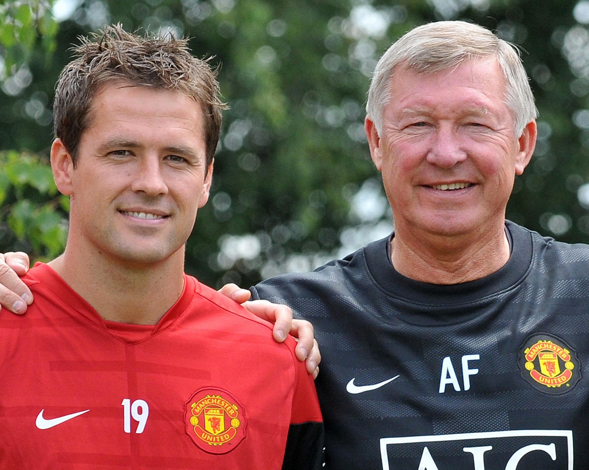 Sir Alex Ferguson still alive: Michael Owen gives health update on ...