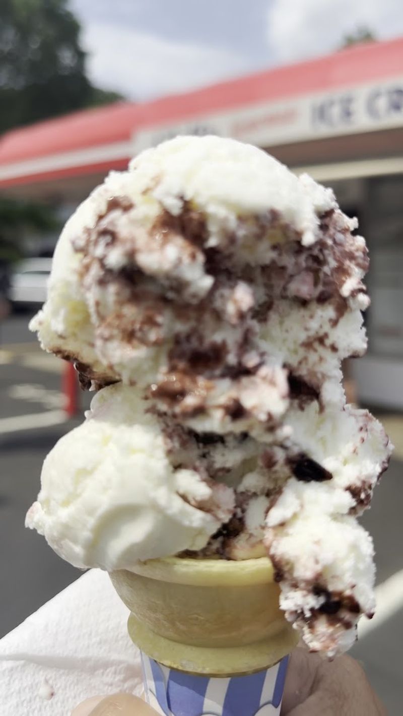 This New Jersey ice cream shop has been serving over 70 homemade ...