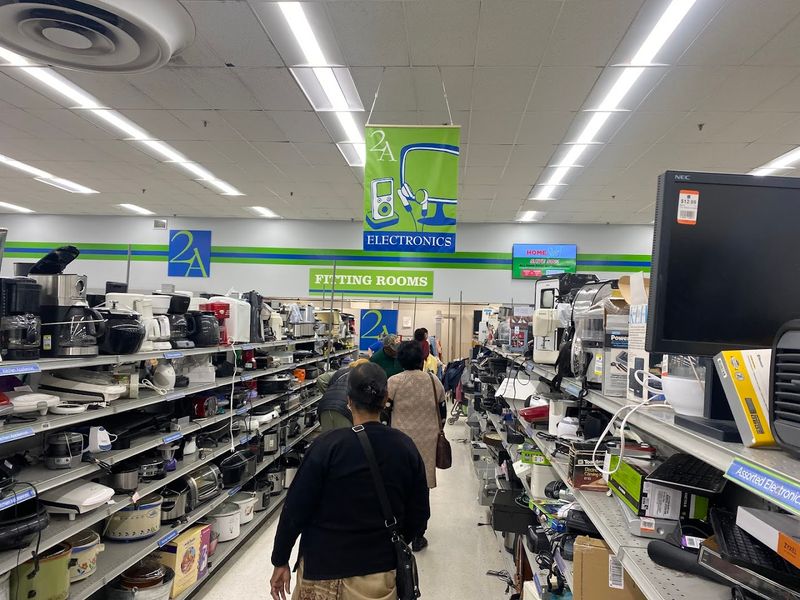 9 enormous thrift stores in Maryland that are worth a drive from any ...
