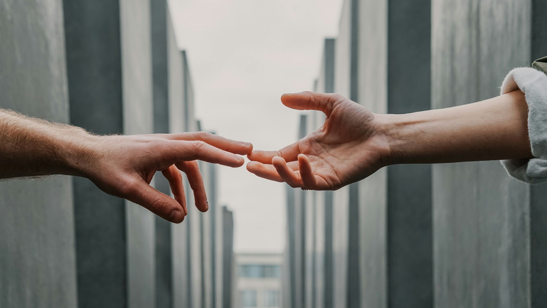 20 things entitled women do in relationships that men hate