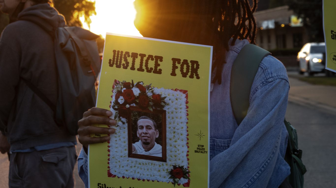 Illinois police to investigate Franklin Park shooting by ICE