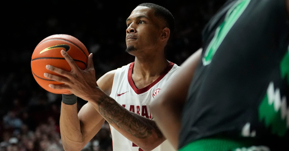 Lamont Paris announces South Carolina’s latest portal add Davion Hannah