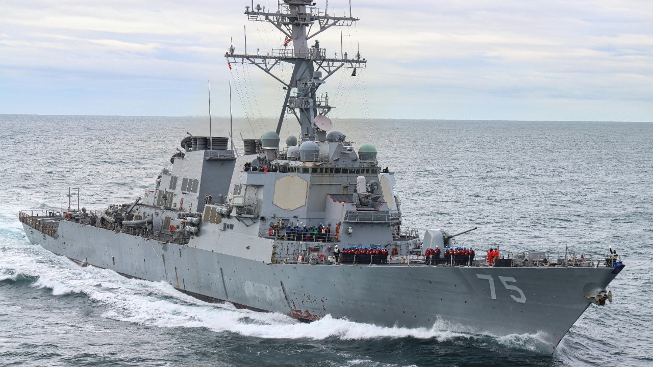US Navy destroyers now escorting hundreds of ships as 1,500 vessels ...