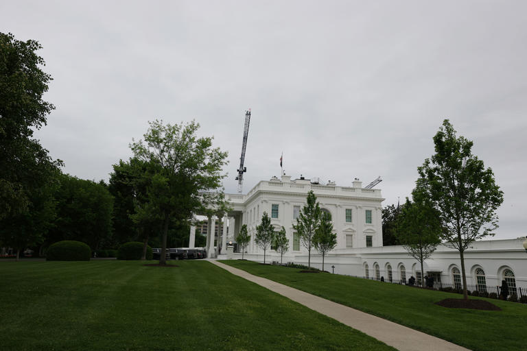 Trump's ballroom and private donations: Watchdogs cite concerns if ...