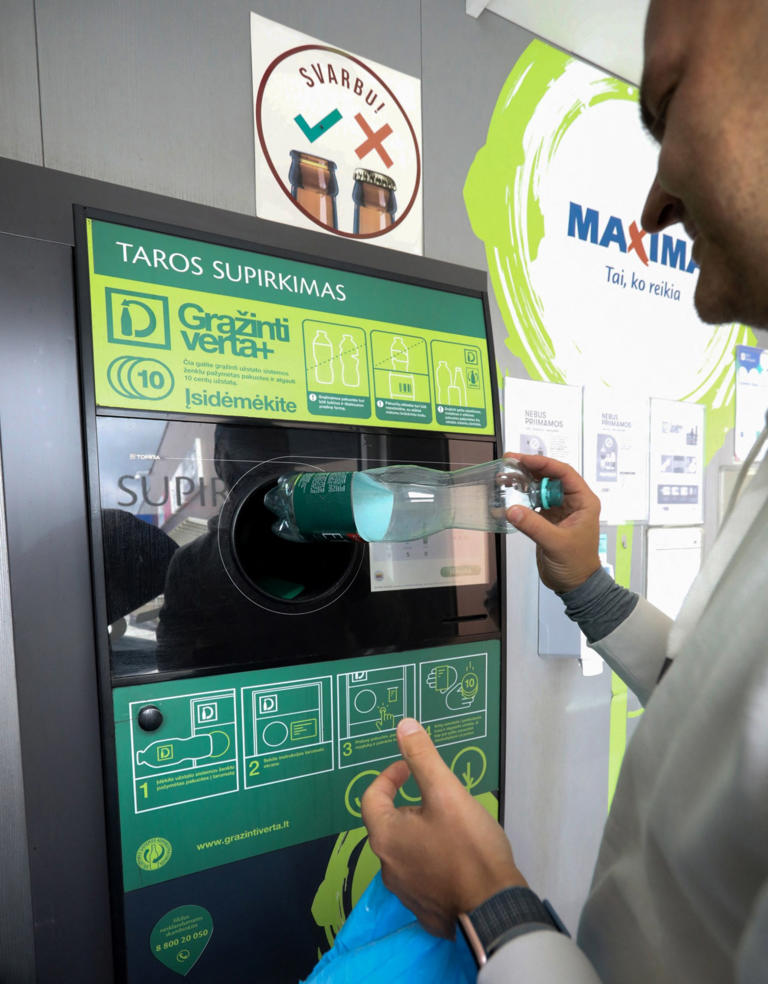 New UK recycling scheme will see 20p deposit added to plastic drinks ...