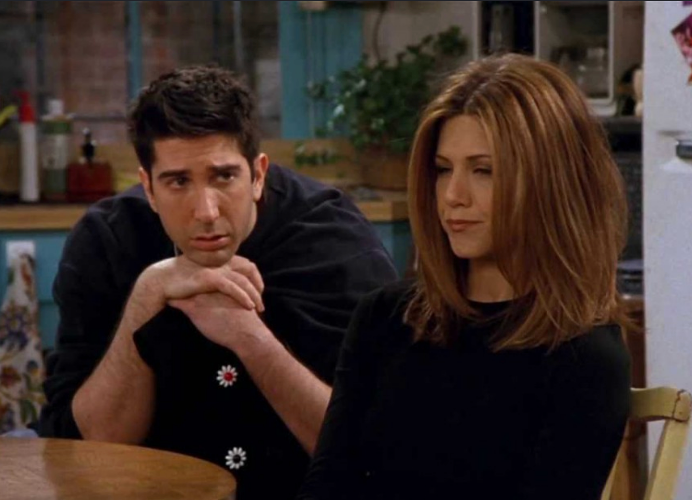 Lisa Kudrow entra de lleno en el debate entre fans de 'Friends'